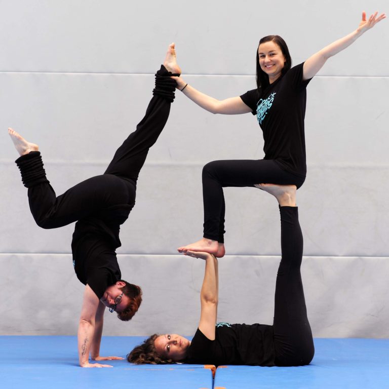 acrobatics_teamsquare - Burner Motion